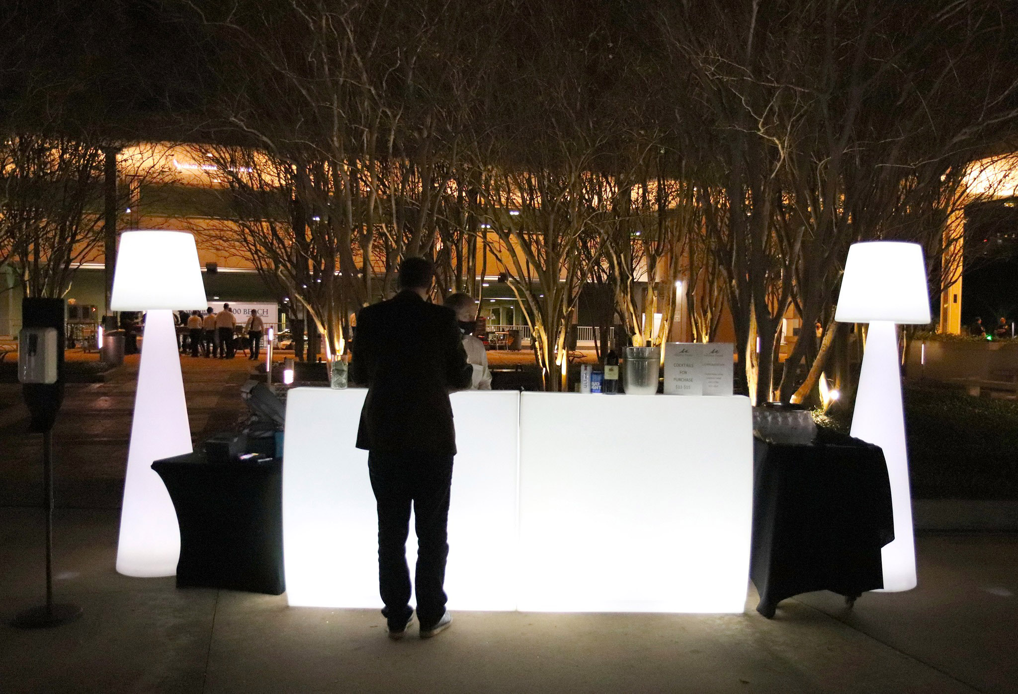 Light Up Furniture Rental – LIGHT UP – LED – GLOW Furniture Rental Florida.